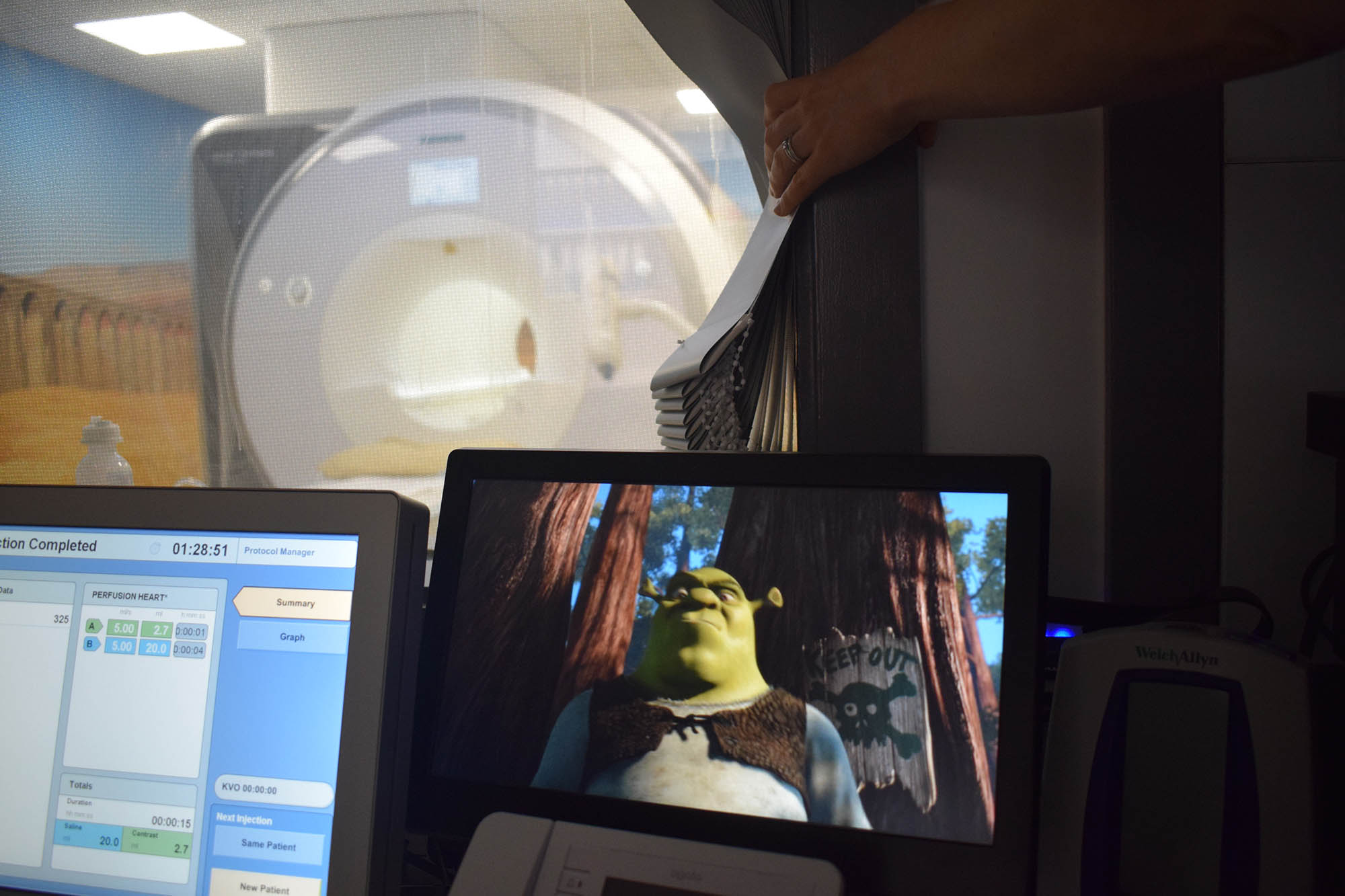 Georgie visits the MRI Clinic - CHSF