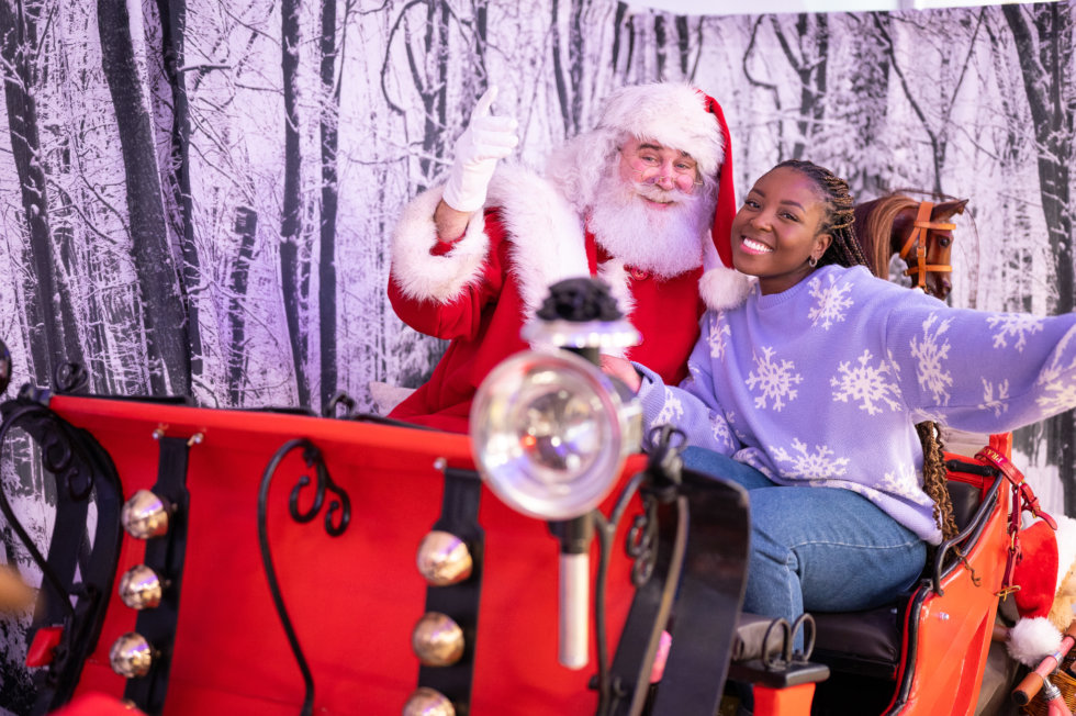 Christmas Lights Switch On at the Children's Hospital - CHSF